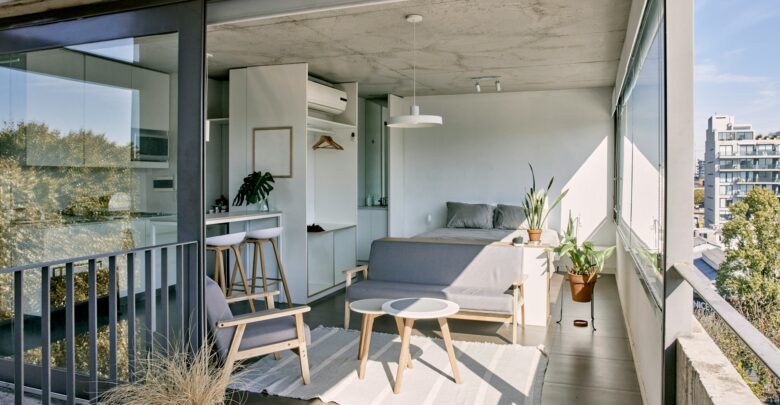 How to Create a Stunning Outdoor Living Space in London | Home and ...